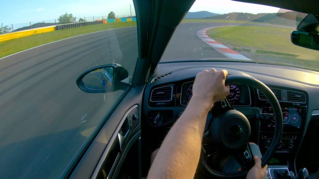 Pilotage : comment apprendre à piloter une voiture ? | Autoplanet.fr